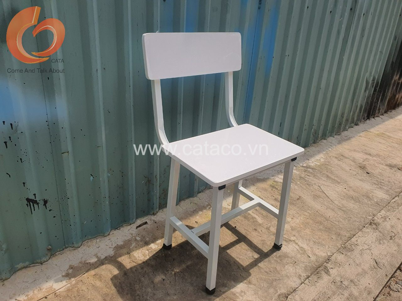 Ghế Ngồi Có Lưng Tựa Đơn Giản